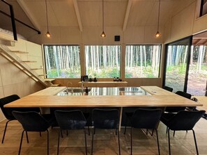Villa de Luxo, varanda, vista para o jardim | Cozinha privada
