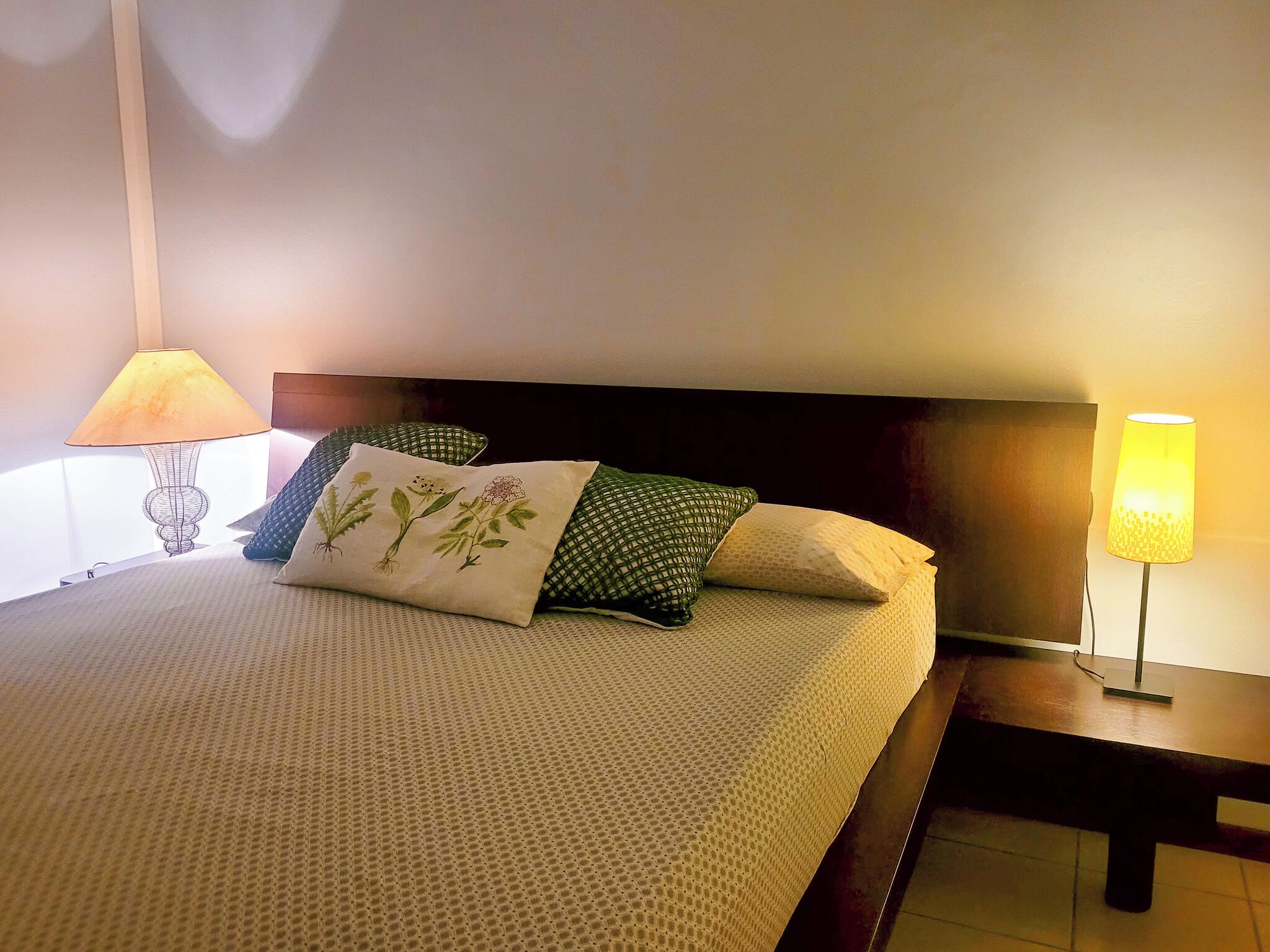 Nido Alla Riva Cigno Holiday Flat On The Lake - Bellano