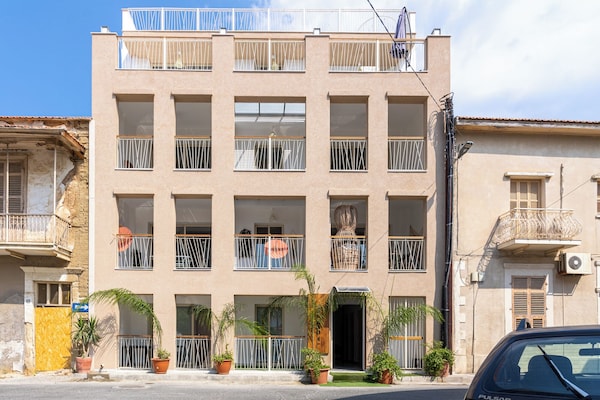 Sunny Side Studio W-terrace Larnaca - Larnaka
