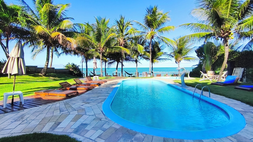 Condomínio Beira-mar - As Coloridas - Praia dos Carneiros