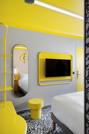 Studio 12 | Quartos insonorizados, Wi-fi grátis, roupa de cama fornecida 