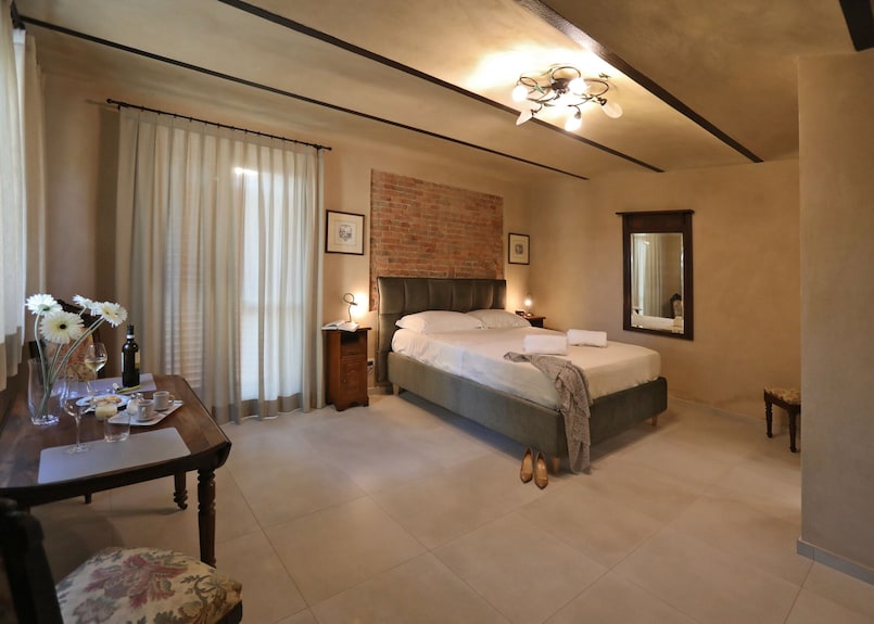 Cascina Bricco San Pietro Room Alman - Barolo