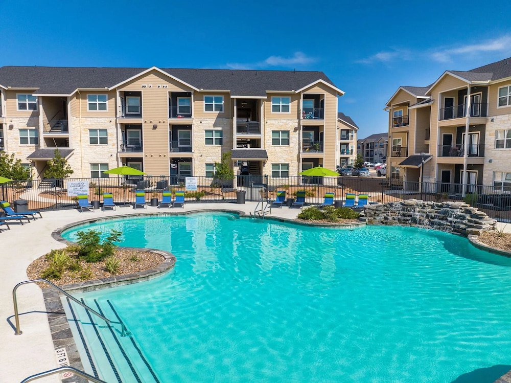 Landing New Braunfels - New Braunfels, TX