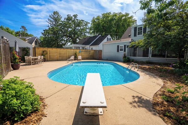 Shoreline Villa - Plymouth, MN