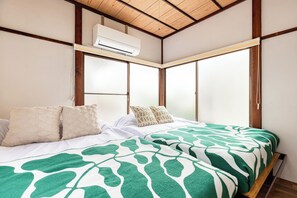 Casa | Wi-fi grátis, roupa de cama fornecida 