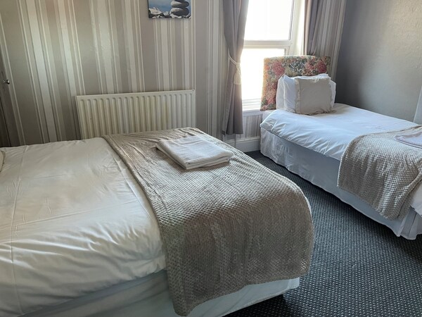 Somerville Hotel - Blackpool