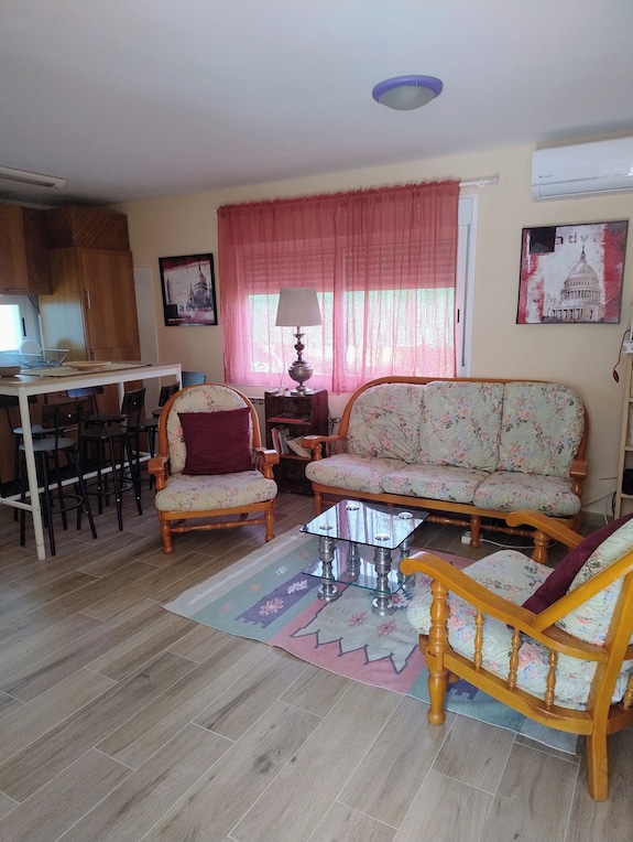 Alojamiento A 25km De Madrid Apta Para Mascotas Cerca De Zonas De Ocio - Navalcarnero