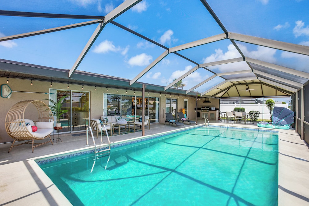 Heated Pool + Dolphin Views: Cape Coral Home! - Fort Myers, FL