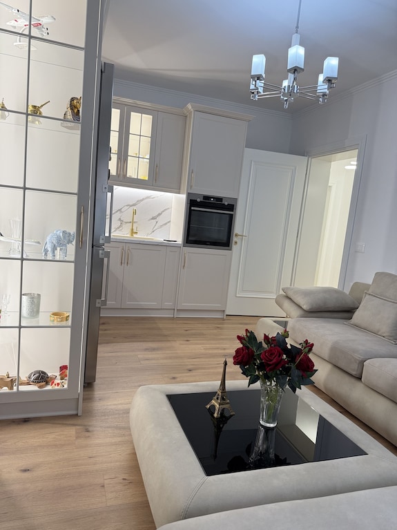 Pogradec Luxe Apartment - Lago Ohrid