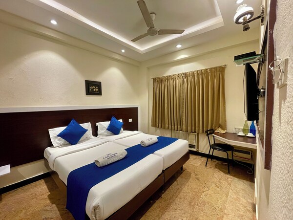 Akg Lodge - Kanchipuram