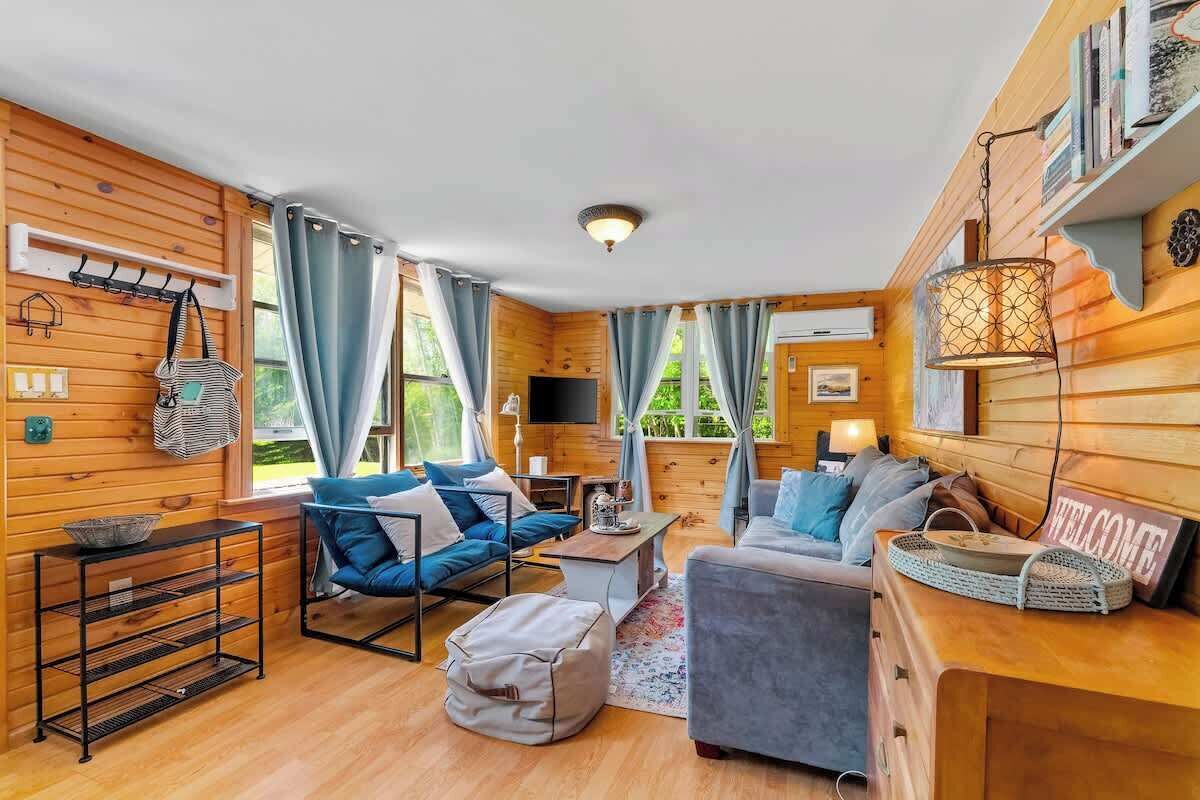 Point Prim Cottage: Beach Access And Family Fun - Prince Edward Island