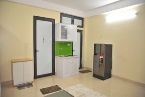 Quarto casal sênior | Cozinha privada | Geladeira