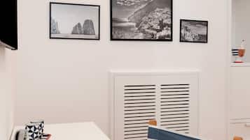 Casa geminada superior | Cofres nos quartos, escrivaninha, Wi-Fi de cortesia