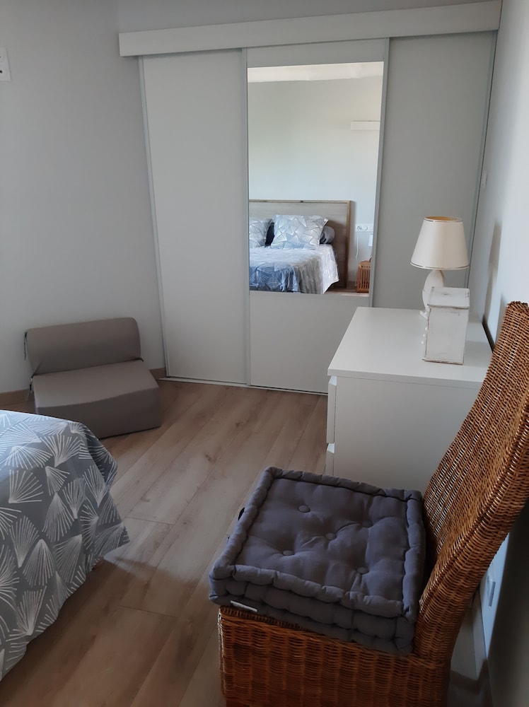 T2 house with small adjoining plot, very nice. - Sète | Vrbo