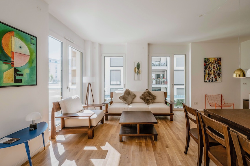 Terrific 3 Room Apartment Eames I Panzer Kaserne I Balcony I Parking I Family - Sindelfingen