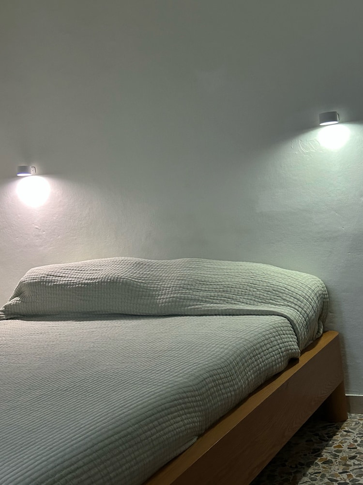 Elegant peaceful flat with A/C and all modern appliance in San Frediano ...