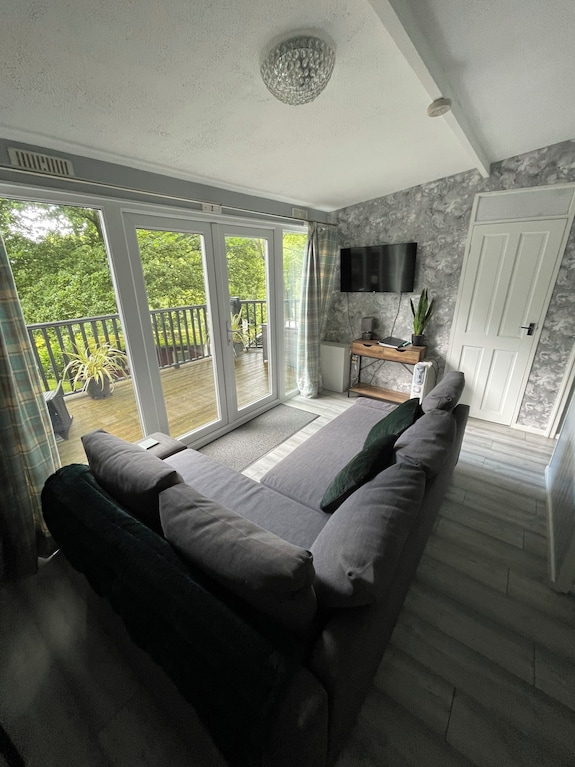 Delightful 2 Bedroom Welsh Chalet, Situated Between Snowdonia And Caernarfon. - Penrhyndeudraeth