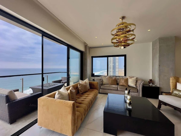 Luxury Beachfront Condo 3br 3ba With Stunning Views - インペリアル・ビーチ, CA