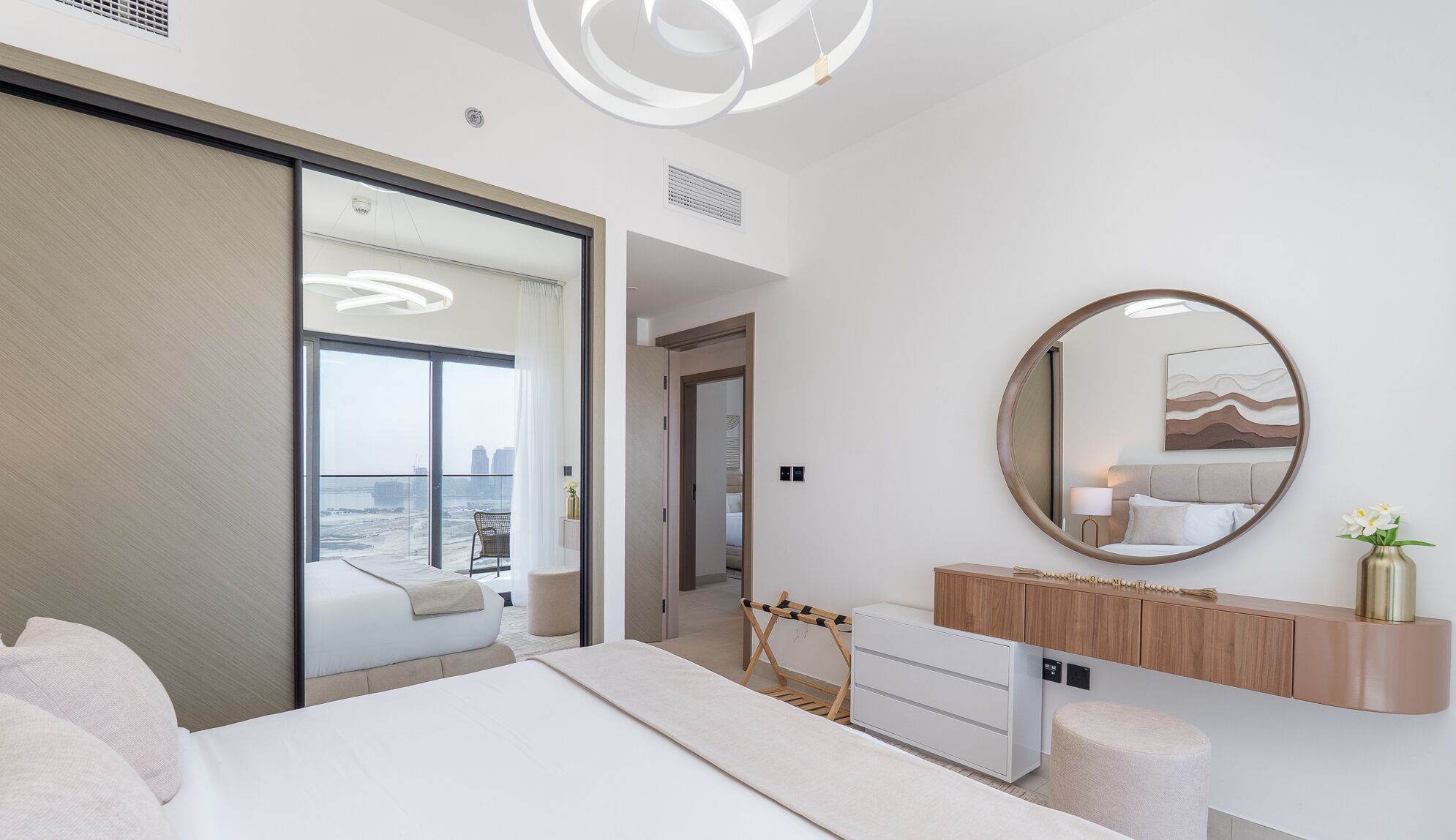 Apartamento de Luxo, varanda, vista para o porto | Lençóis de algodão egípcio, roupa de alta qualidade, cofre no quarto 