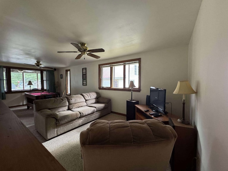 Lakehouse Near N. Conway &Skiing/pool Table/pond Access To Fish/skate/snowmobile - 덴마크