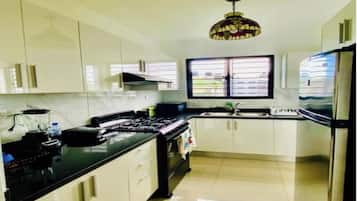 Apartamento, 3 quartos, fumadores | Interior