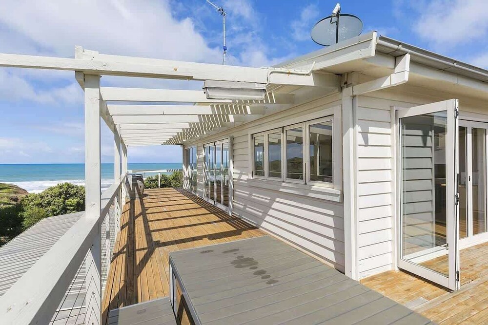 Eagle Rock Nest I Sandy Gully Beach at your doorst - Aireys Inlet | Vrbo
