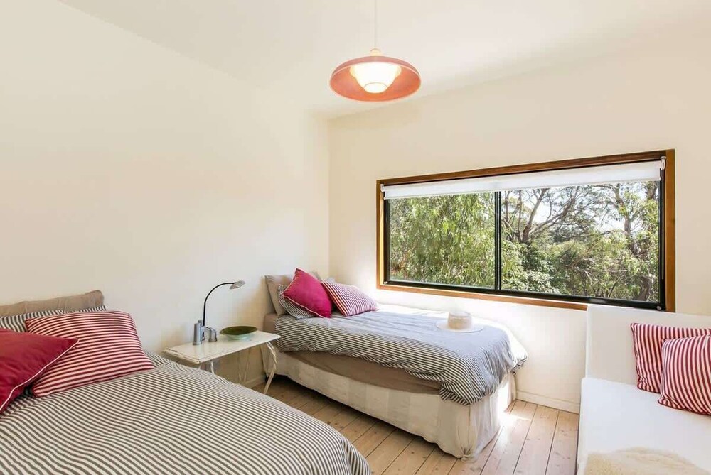 Hideaway On Harvey I Ocean Views I Walk to Beach - Anglesea | Vrbo