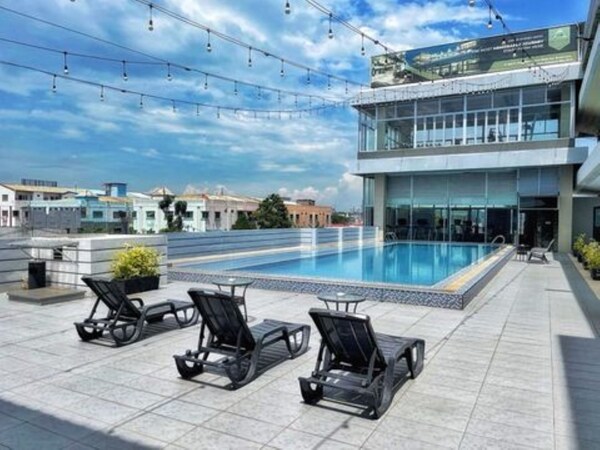 Alltrue Sydney Hotel Batam Center - Batam