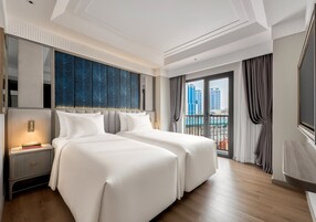 Quarto Duplo ou Twin Executivo | Minibar, cofre no quarto, secretária 