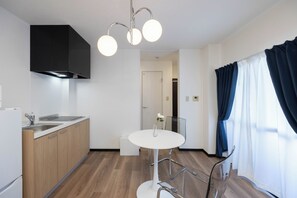 Quarto Quádruplo Clássico | Refeições no quarto