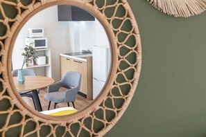 Apartamento, não fumadores, varanda (Logements Tengachaya 501) | Cortinas/cortinados opacos, ferro/tábua de engomar, Wi-fi grátis