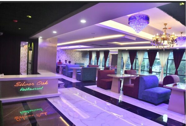 Hotel City Square - Deoghar