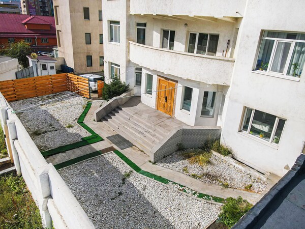 White Hostel Mongolia - Ulaanbaatar