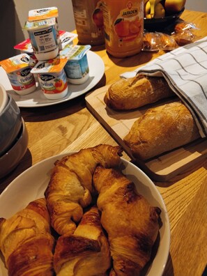 Pequeno-almoço continental diário incluído 