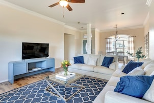 Casa (2 Bedrooms) | Interior