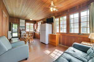 Casa (2 Bedrooms) | Interior