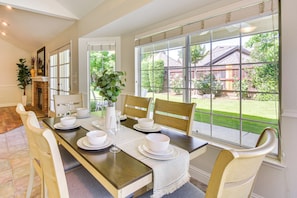 Casa (3 Bedrooms) | Interior