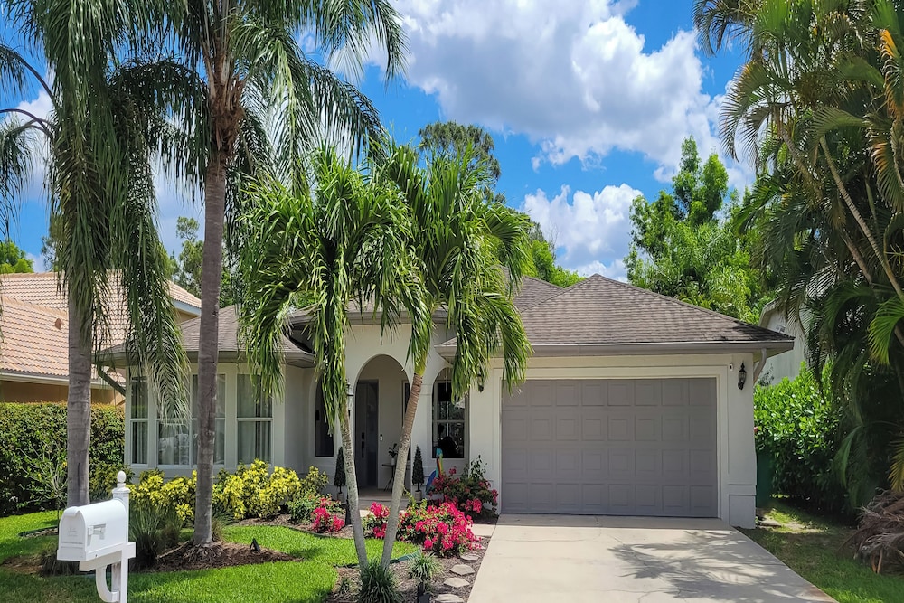 Resort Community Escape: Naples Home 5 Mi To Beach - Naples, FL