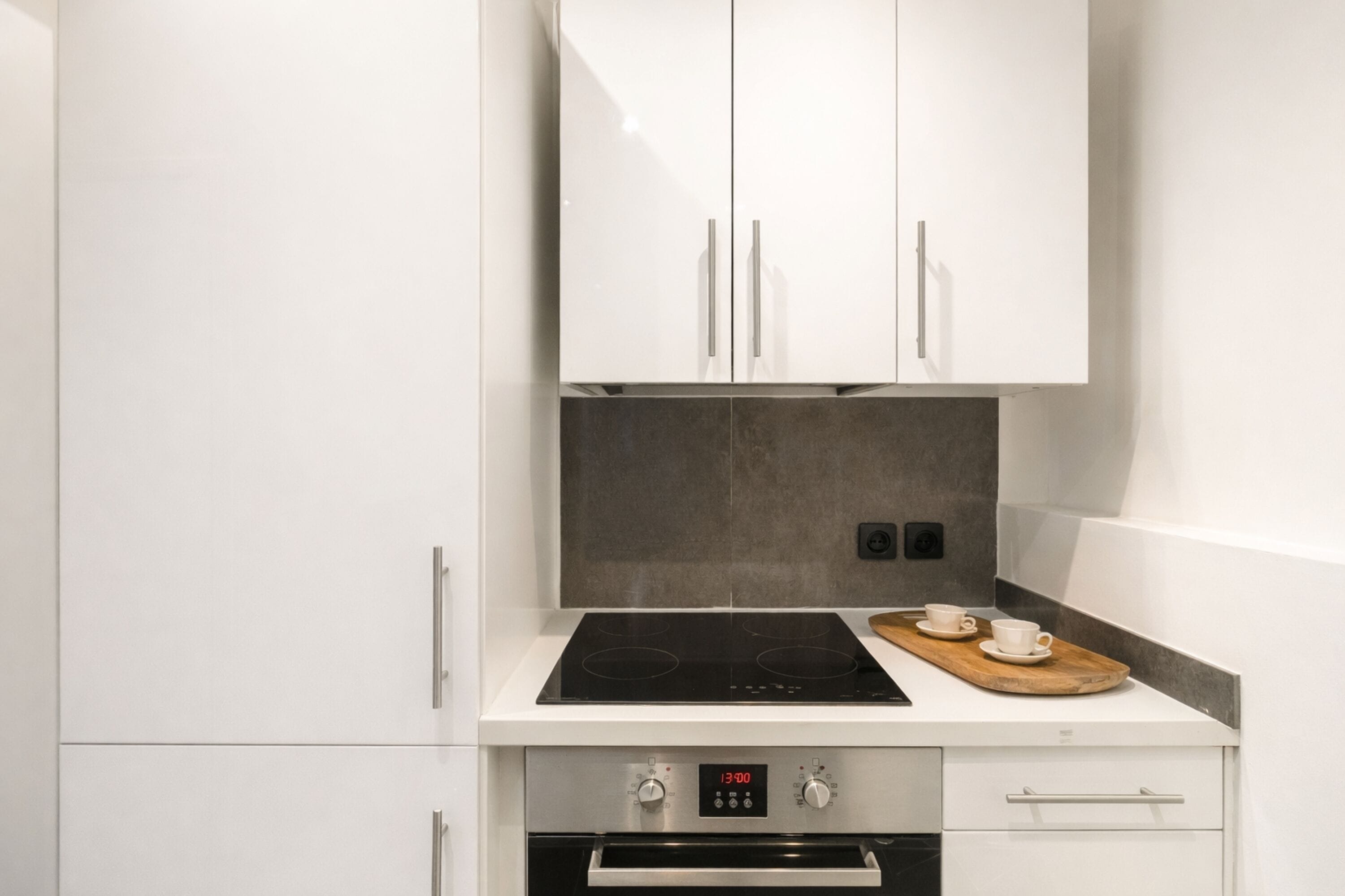 Apartamento Premium, vista para o pátio | Cozinha privada | Uma máquina de café expresso, uma chaleira elétrica, uma torradeira 