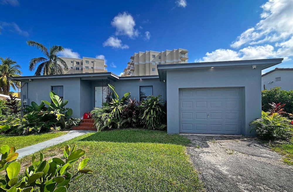 Luxury Riverfront By Renzzi - Aéroport international de Miami (MIA)