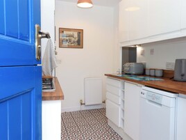 Lava-louças, talheres/pratos/utensílios de cozinha