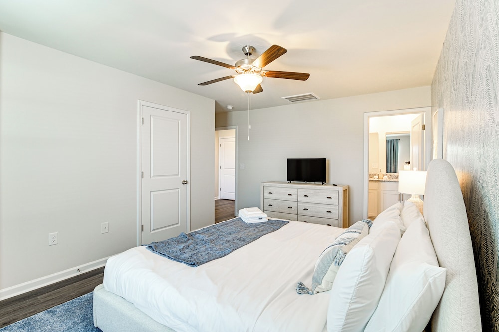 2 Mi to Shore: Newly Built Surfside Beach Gem - Garden City | Vrbo