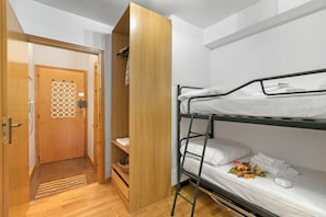 Wi-fi grátis, roupa de cama fornecida