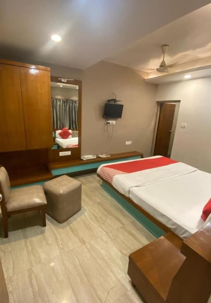 Hotel Raghupati - Ayodhya - Ayodhya