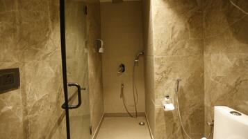 Quarto Deluxe | Casa de banho