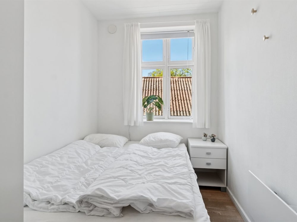 "Elemine" - 500m from the sea by Interhome - Gudhjem | Vrbo