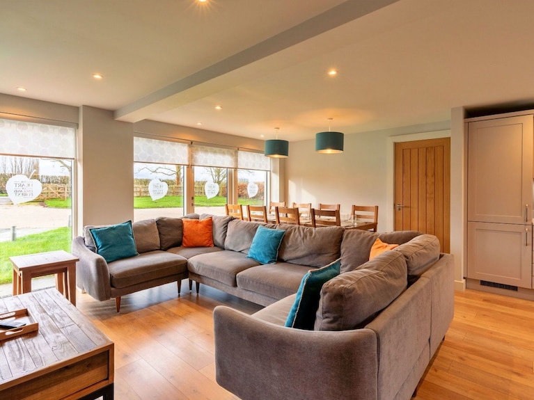 Preciosa Casa De Vacaciones Para 8 Personas Con Wifi, Tv Y Mascotas Permitida - Stratford-upon-Avon