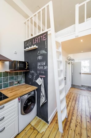Apartamento, não fumadores, cozinha | Roupa hipoalergénica, com decoração personalizada