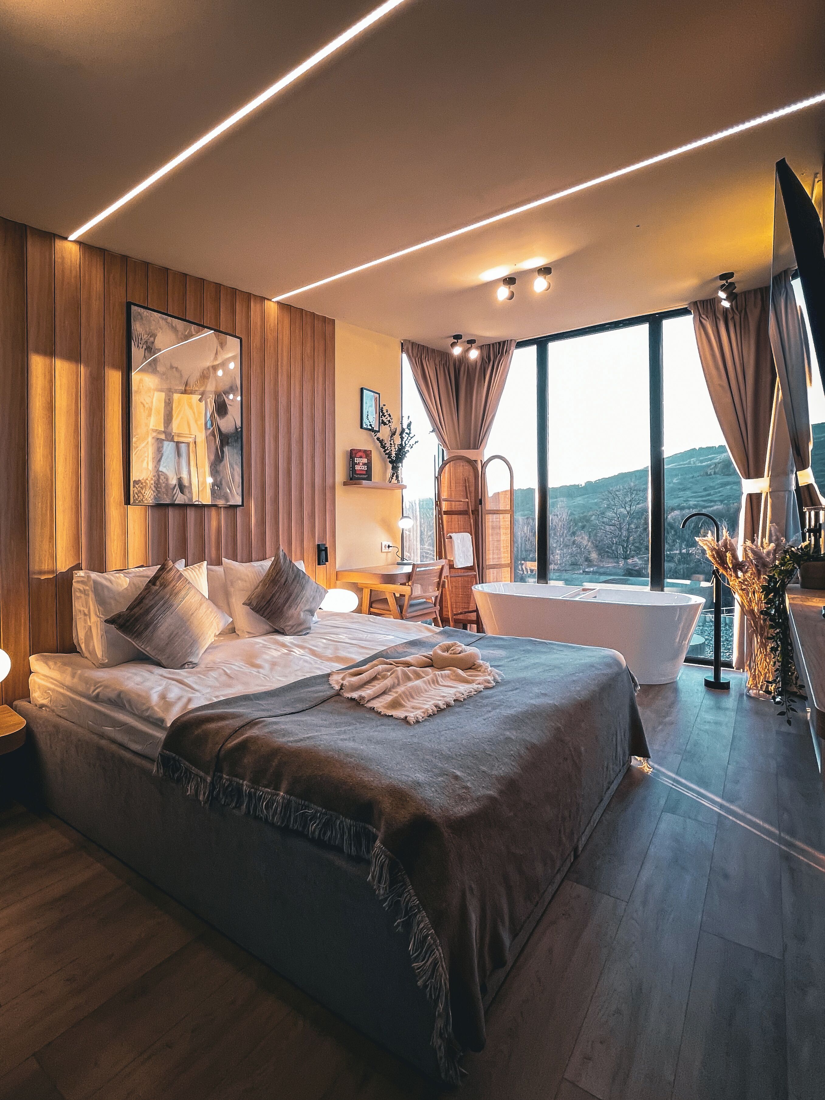 Quarto Duplo de Luxo, vista para a montanha | Lençóis de algodão egípcio, roupa de alta qualidade 