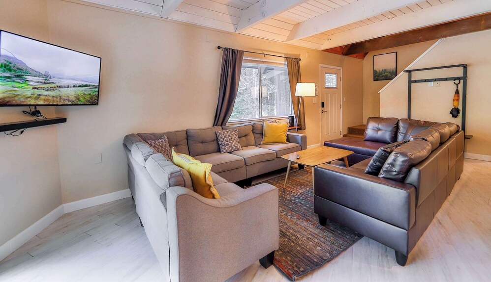 Iroquois Ridge Hot Tub Near Lake Tahoe & Skiing - 南太浩湖